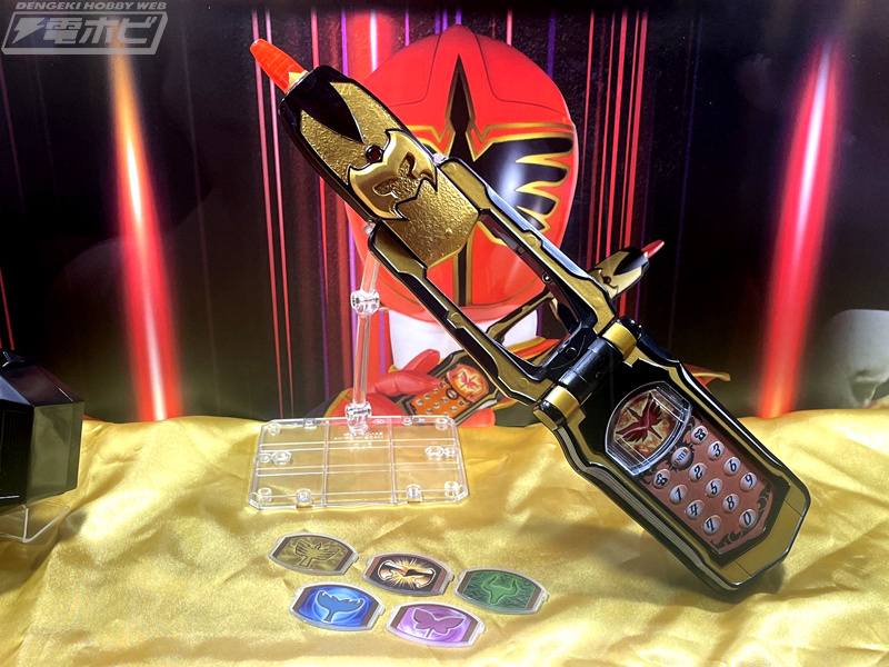 Bandai anuncia o lançamento do 'MagiPhone Memorial Edition' de ...