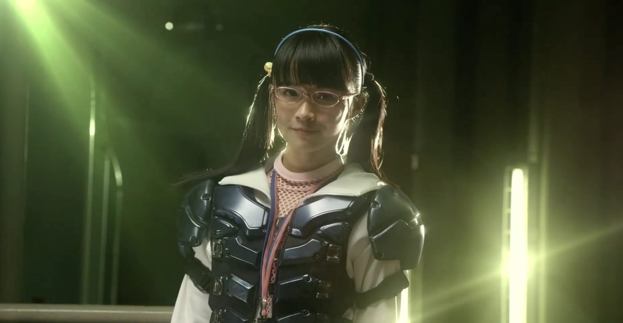 Akane Sakanoue e Haruka Momokawa reencontram 'Ultraman X' em sessão ...